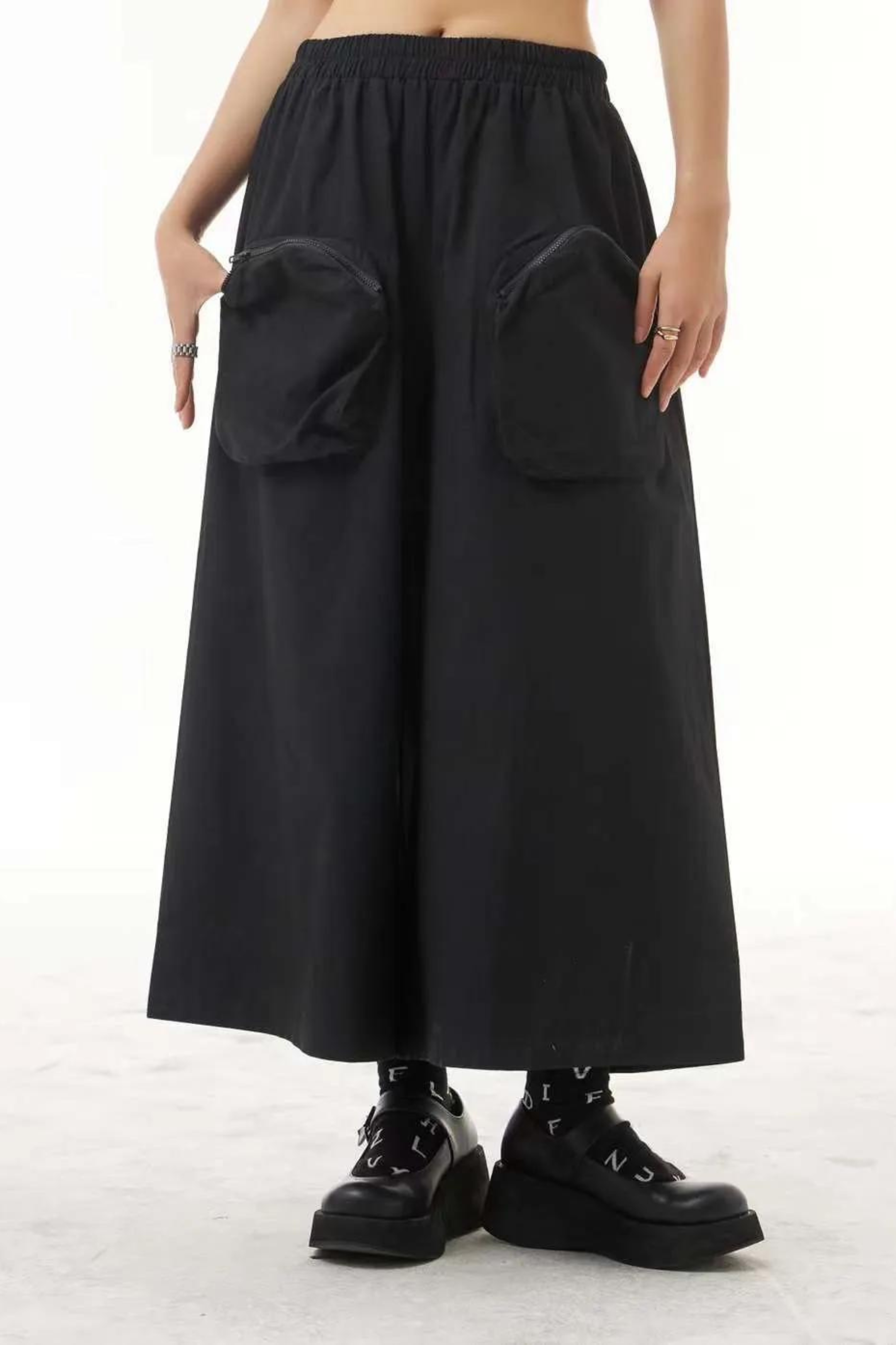 Shin pants – Mimoto